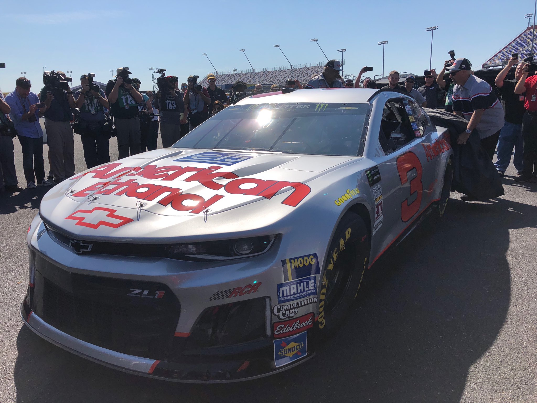 Austin Dillon’s Darlington throwback scheme finally revealed (Photos ...