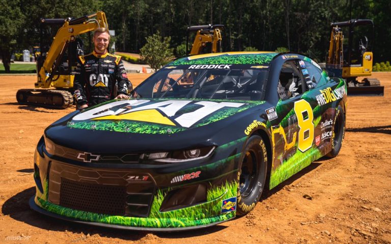Tyler Reddick paint scheme at NHMS to feature landscapping | Tireball ...